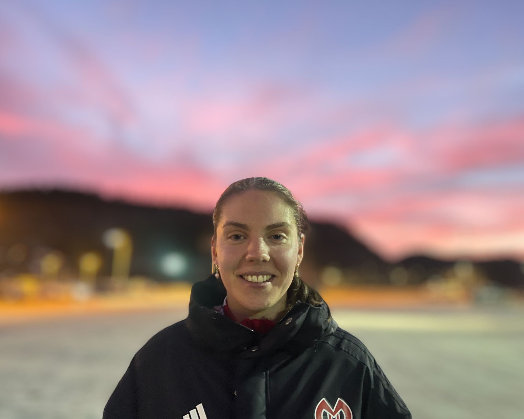 Flere klubber jakter 24-åringen. Men Linneas hjerte banker for Malvik ...